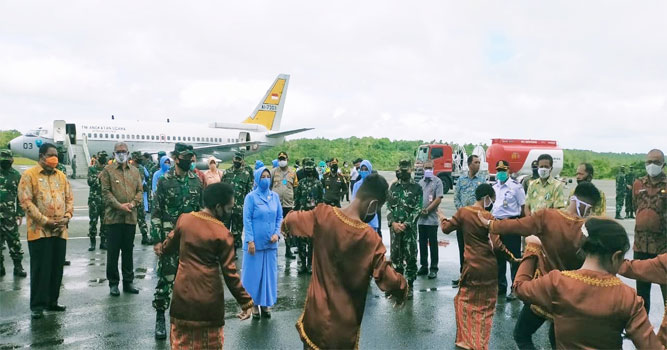 Kunker Perdana Usai Dilantik, Pangkoopsau III Sambangi Kepulauan Kei ...